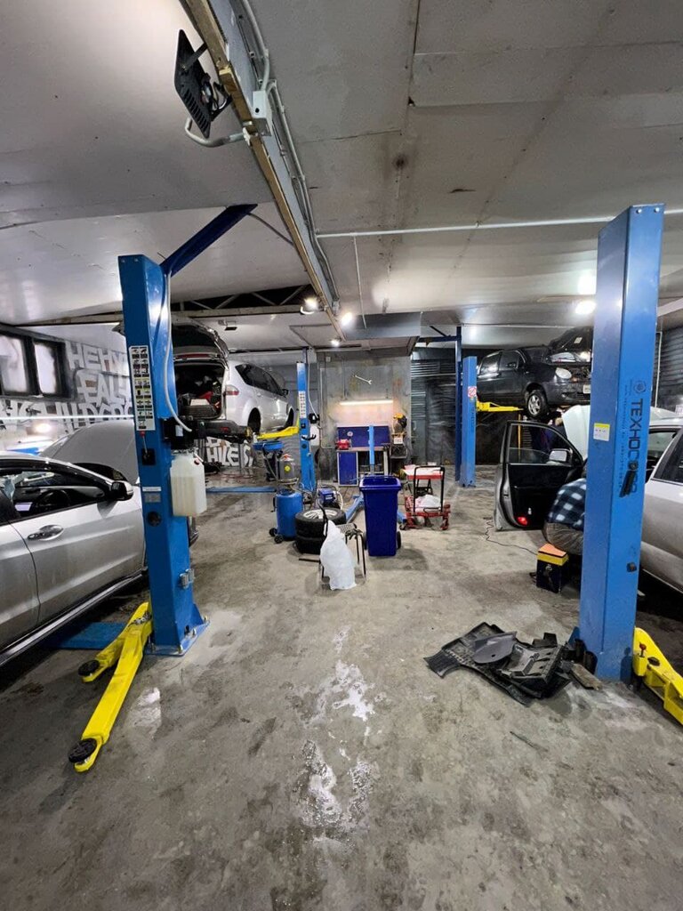 Otomobil servisi Чини Сам, Moskova, foto