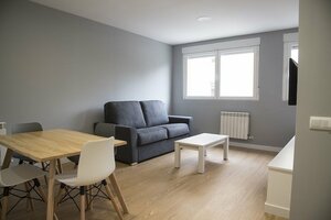 Alquilaz Apartamentos Turísticos (Comunidad Autónoma de Castilla y León, Zamora, Calle Zamora, 21), otel  Zamora'dan