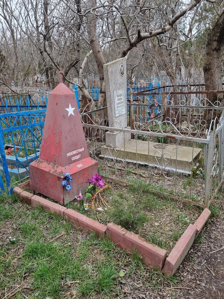 Anıt, heykel Могила неизвестного солдата, Feodosya (Kefe), foto