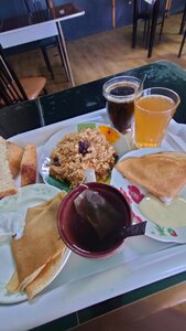 Вест (Tsentralnaya ulitsa No:1А, posyolok pri stantsii Semiozyorny), kafe  Zabaykalski krayından