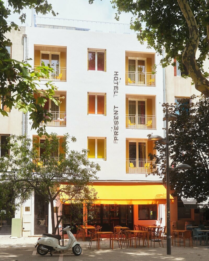 Otel Hôtel Présent, Arles, foto
