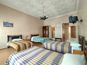 Cloud Forest Family House (Cotopaxi, Salcedo), otel