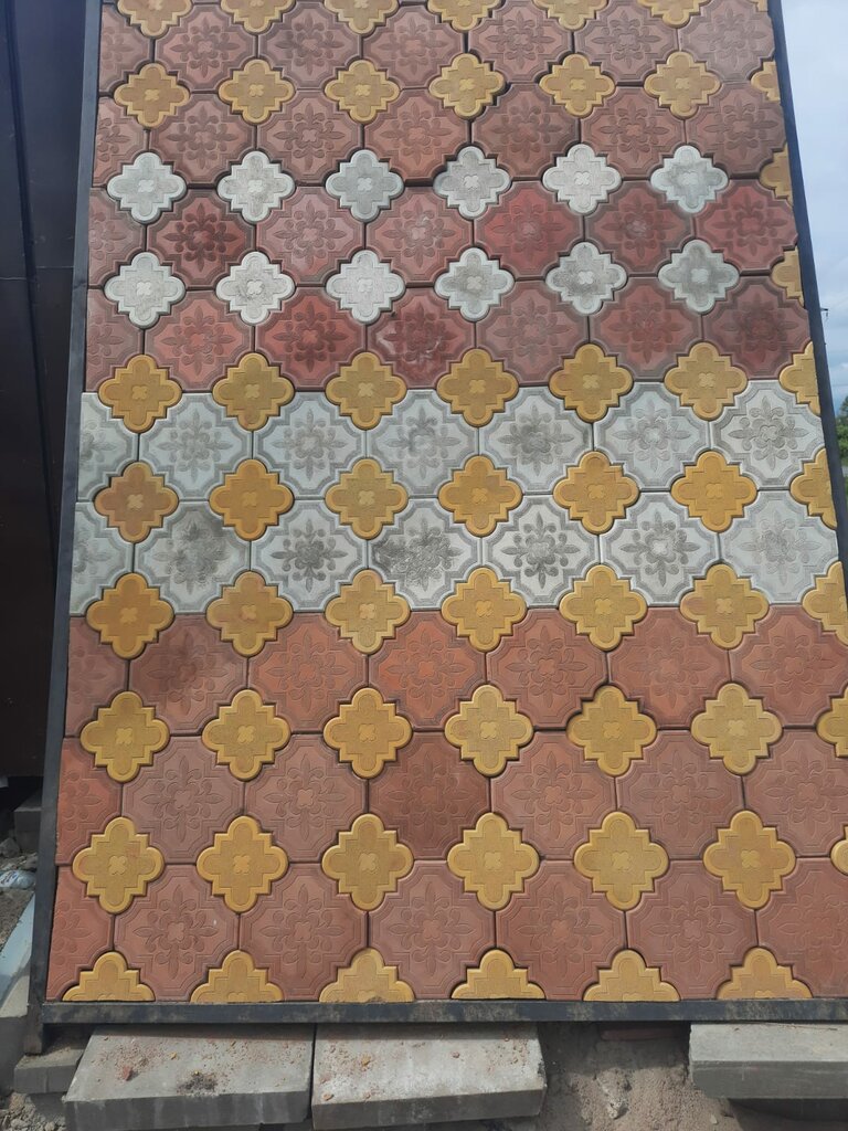 Kaldırım taşları Дом Плитки, Yaroslavskaya oblastı, foto