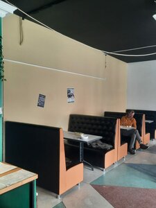 Зал ожидания (Leypunskogo Street No:3), kafe  Obninsk'ten