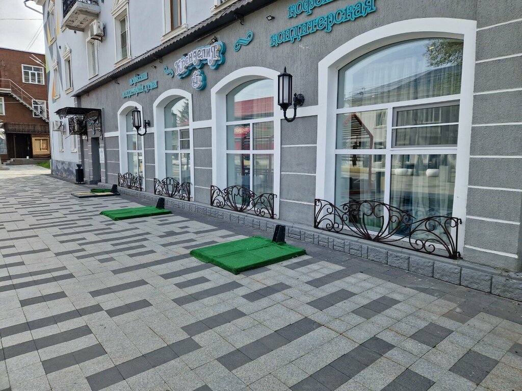 Kahve dükkanları Krendel uka, Öskemen (Ust‑Kamenogorsk), foto