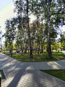 сквер Техноткань (Nizhniy Novgorod, skver Tekhnotkan), kültür ve eğlence parkları  Nijni Novgorod'dan