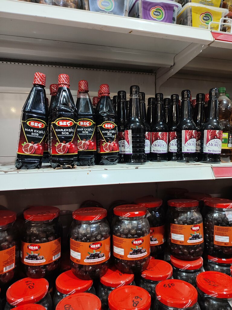 Market Смак, Gagra, foto