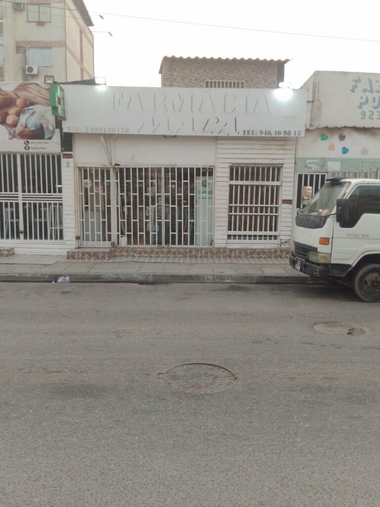 Medikal cihaz firmaları Farmácia, Loanda, foto