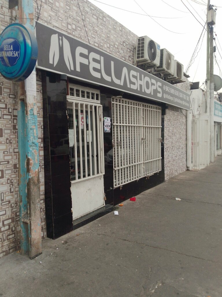 Elektrik ve elektrikli ürün mağazası Fella shops, Loanda, foto