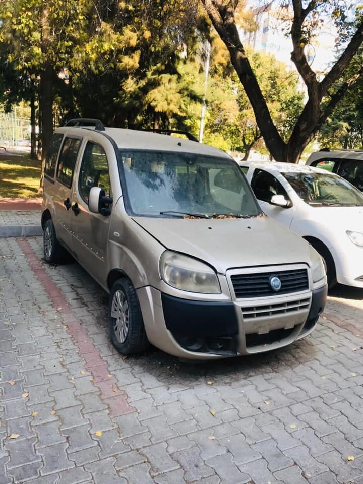 Otomobil yedek parçaları İzmir Oto Çıkma Parça, İzmir, foto