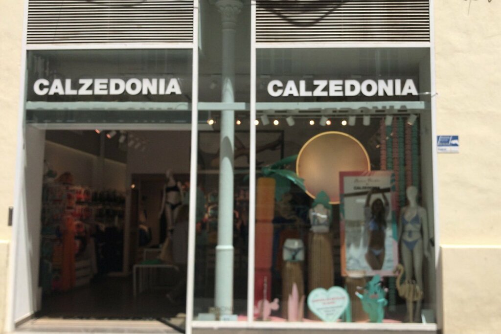 Giyim mağazası Calzedonia, Córdoba, foto