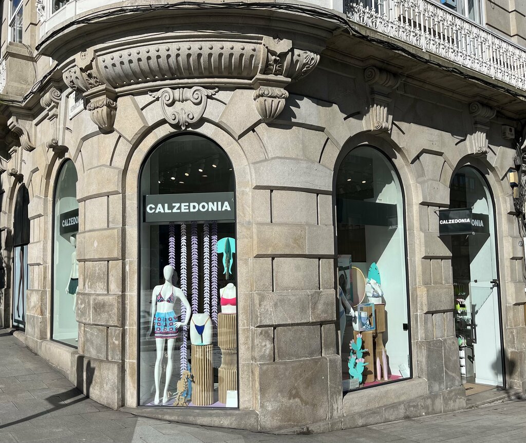 Giyim mağazası Calzedonia, Vigo, foto