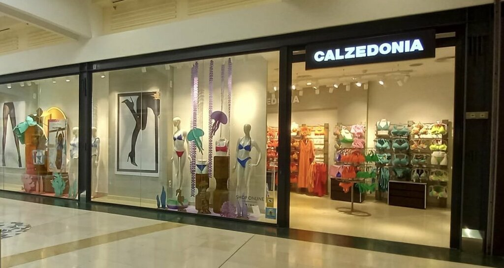 Giyim mağazası Calzedonia, Valensiya, foto