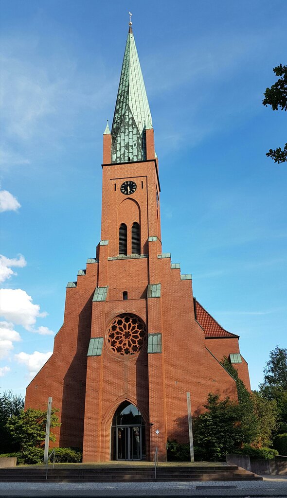 Dini dernekler Ansgari-Kirche - Evangelisch-lutherische Kirchengemeinde St. Ansgar Eversten, Oldenburg, foto