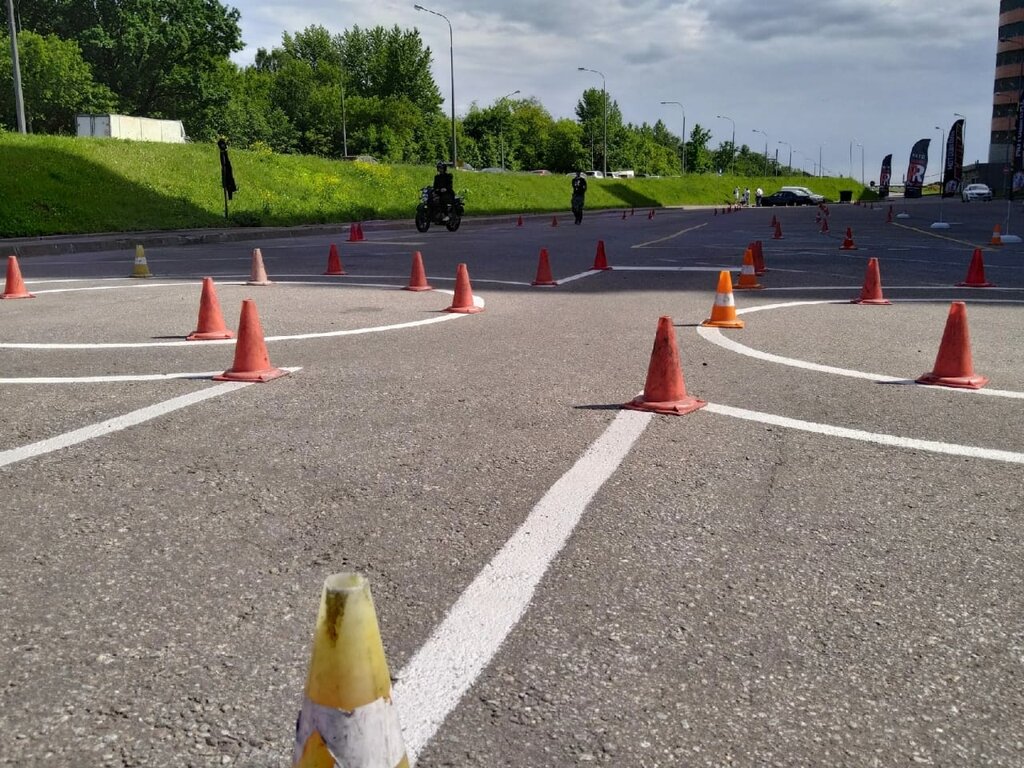 Motosiklet okulu ProRider, Moskova, foto