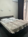 А-море (улица Султана Сосналиева No:10), otel  Gagra'dan