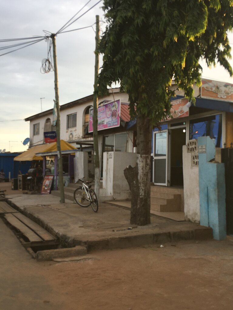 Restoran All Day Food court, Dünya, foto