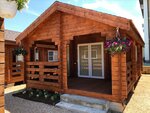 Eco domiki (улица Дегтярёва No:21, посёлок городского типа Новофёдоровка), otel  Kırım Cumhuriyeti'nden