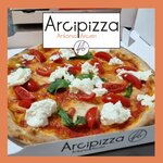 Arcipizza (Via Aristotile Fioravanti No:594, Calderara di Reno), pizzacılar  Bologna'dan