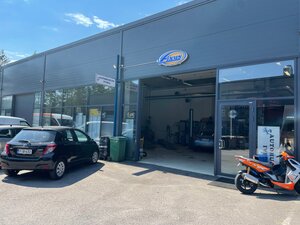 Autohuolto Ivera (Uusimaa, Espoo, Tillinmäentie, 3), otomobil servisi  Espoo'dan