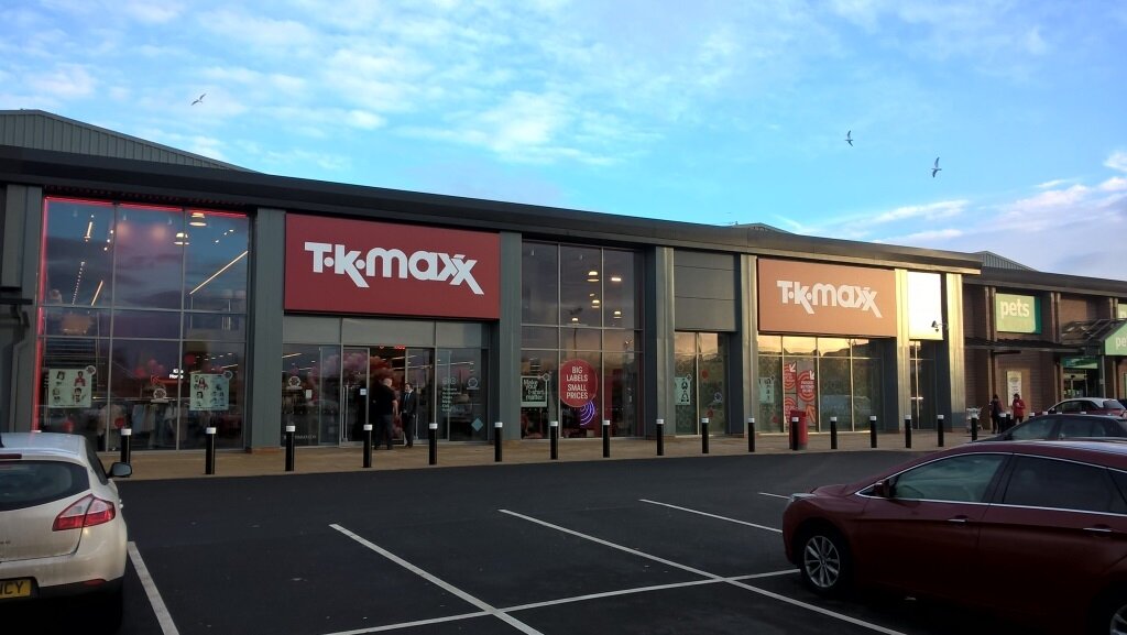 Büyük mağazalar Tk Maxx, İngiltere, foto
