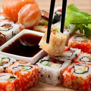 Mir Sushi (Leningradskiy prospekt No:10), hazır yemek teslim servisleri  Nadym'dan
