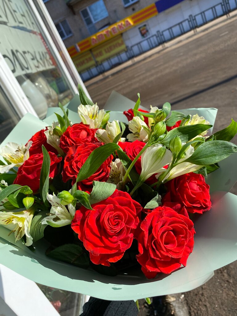 Çiçekçiler Цветы 24 часа, Bologoe, foto