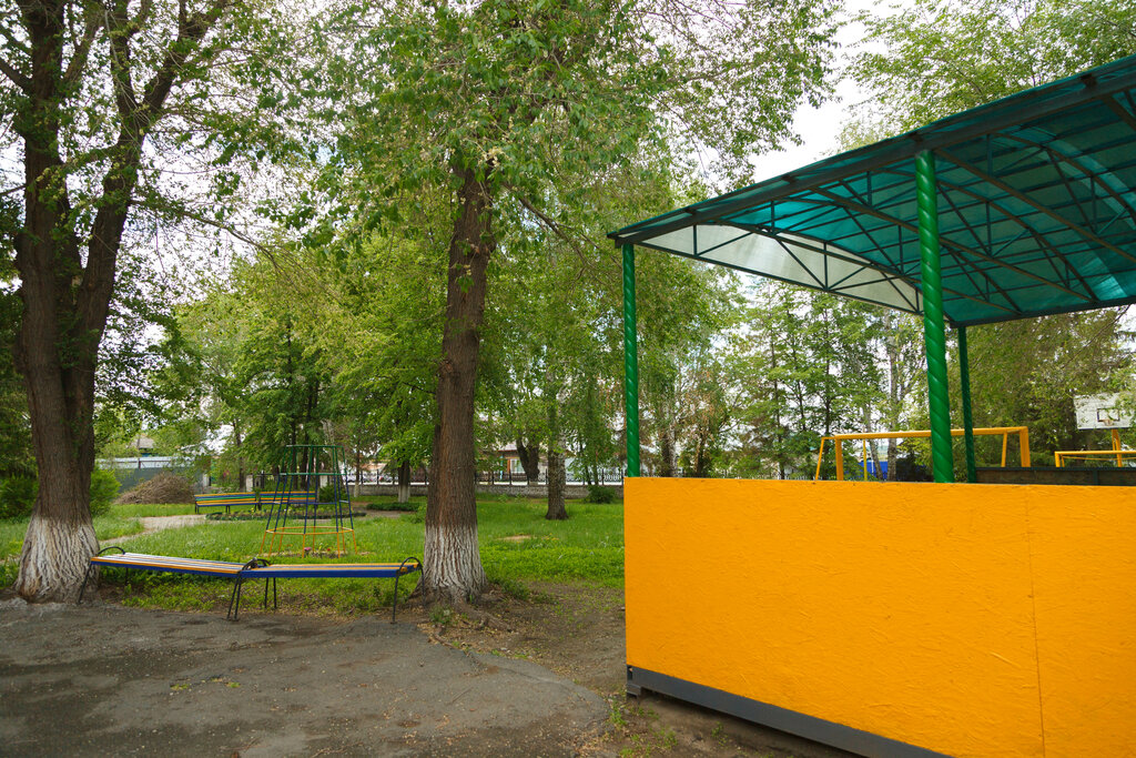 Tıp merkezleri ve klinikler Sunline, Şadrinsk, foto