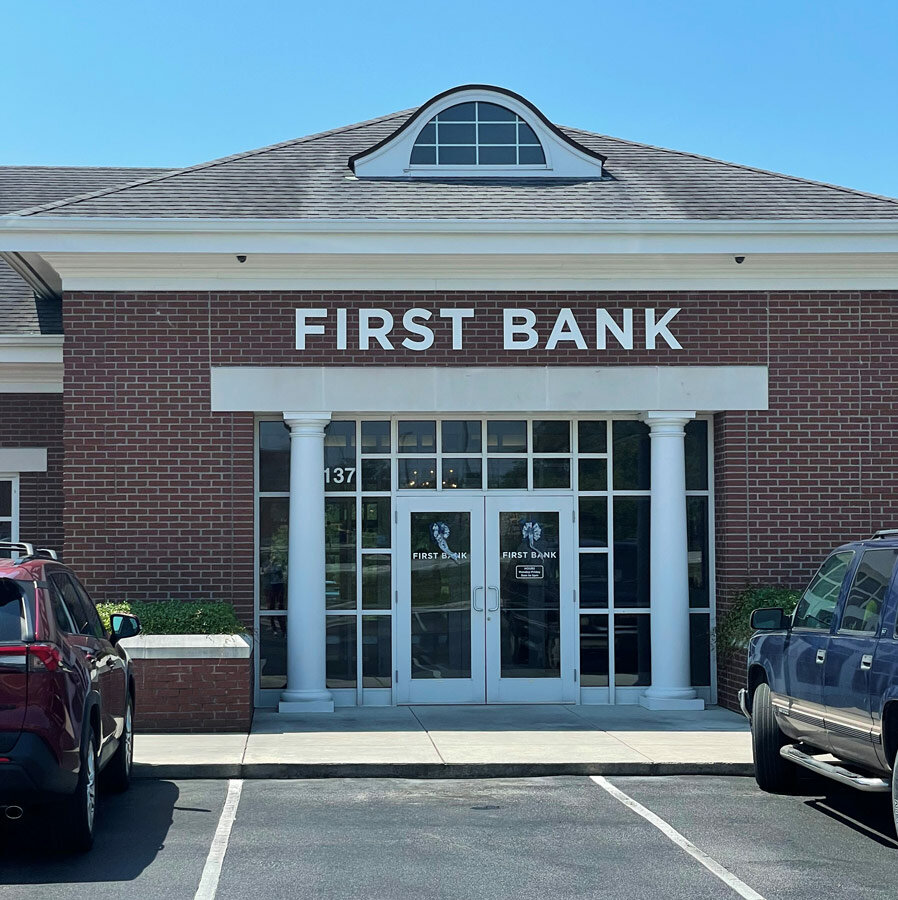 ATM'ler First Bank - Morehead City, Nc, Kuzey Carolina Eyaleti, foto