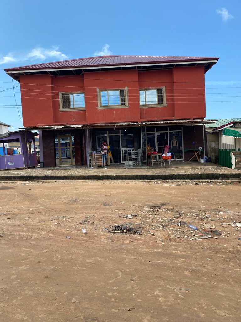 Giyim mağazası Seww and Fashion Center, Dünya, foto