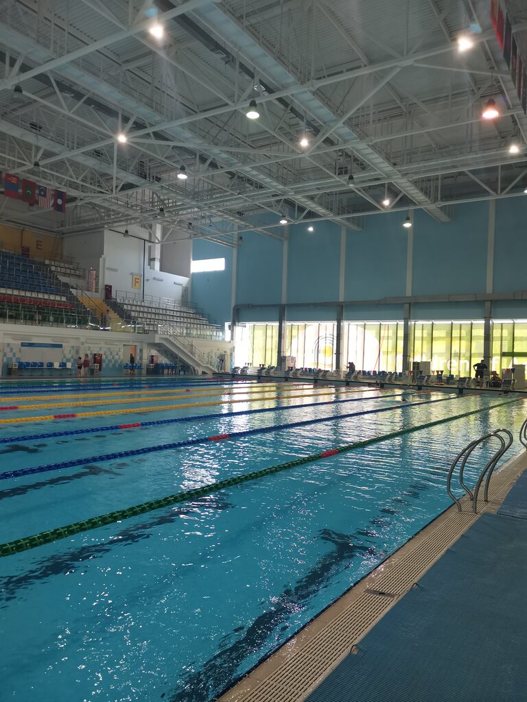 Yüzme havuzları Swimming pool Cholbon, Yakutsk, foto
