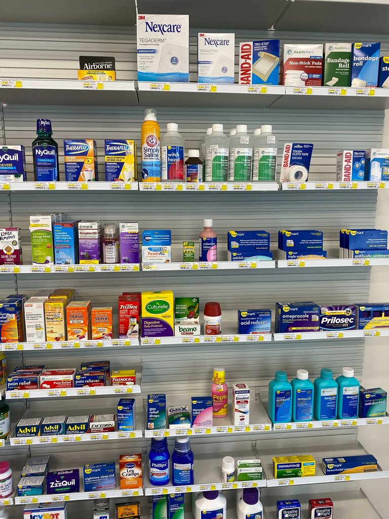 Eczaneler Nilescare Pharmacy, Bakersfield, foto