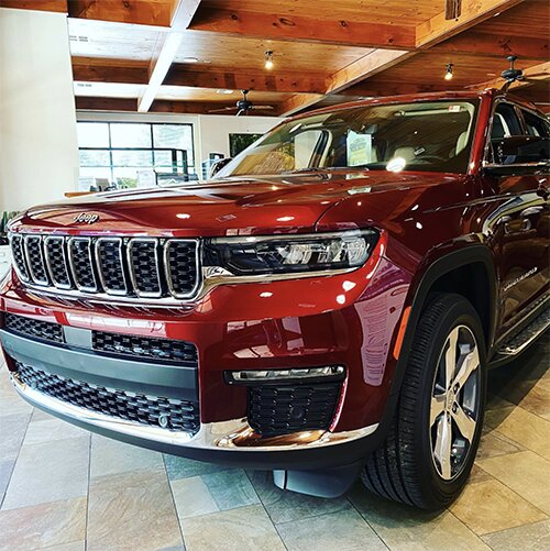Otomobil satış galerileri Boone Chrysler Dodge Jeep Ram, Kuzey Carolina Eyaleti, foto