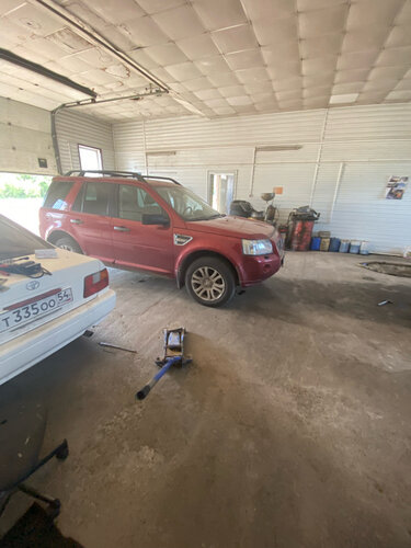 Otomobil servisi Car service Garage, Altayski krayı, foto