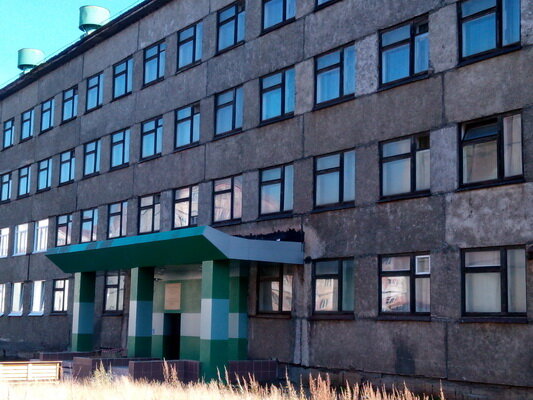 Yatılı okul Norilsk Comprehensive Boarding School, Norilsk, foto