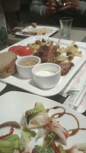 Alibi (Sovetskaya Street No:60/1), kafe  Magnitogorsk'tan