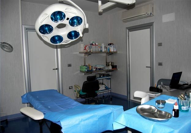 Plastik cerrahi klinikleri Rosati Prof. Piero Chirurgia Plastica, Ferrara, foto