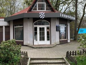 Комната кофе (Mira Avenue No:59А), kahve dükkanları  Kaliningrad'dan