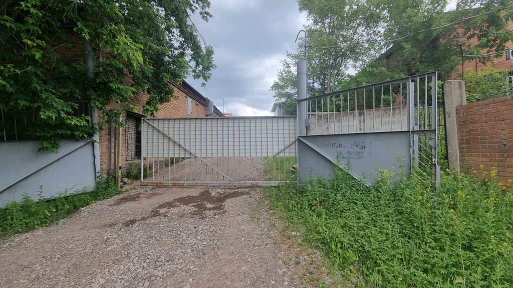 Toptan sebze ve meyve satışı Чиполлино, Krasnoyarsk, foto