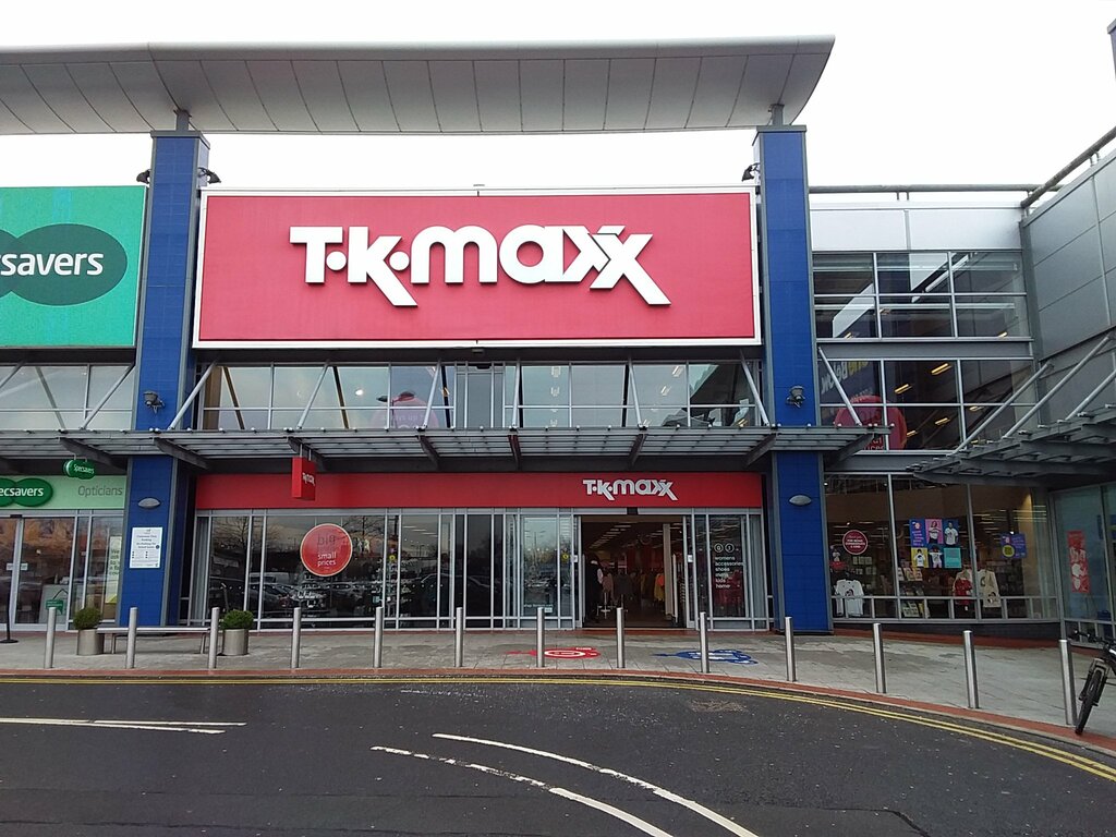 Büyük mağazalar Tk Maxx, İngiltere, foto
