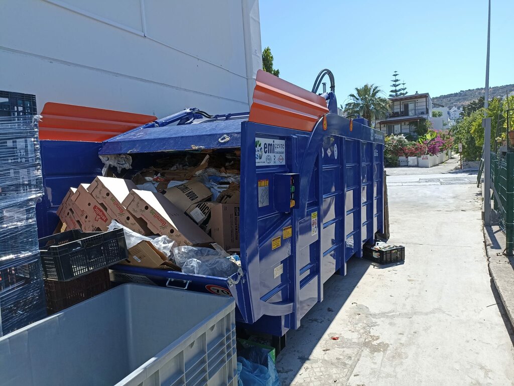 Süpermarket Migros, Bodrum, foto