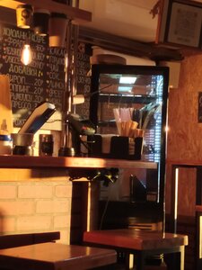 Mayy Kafe (Sovetskaya ulitsa No:43), kahve dükkanları  Sergaç'tan