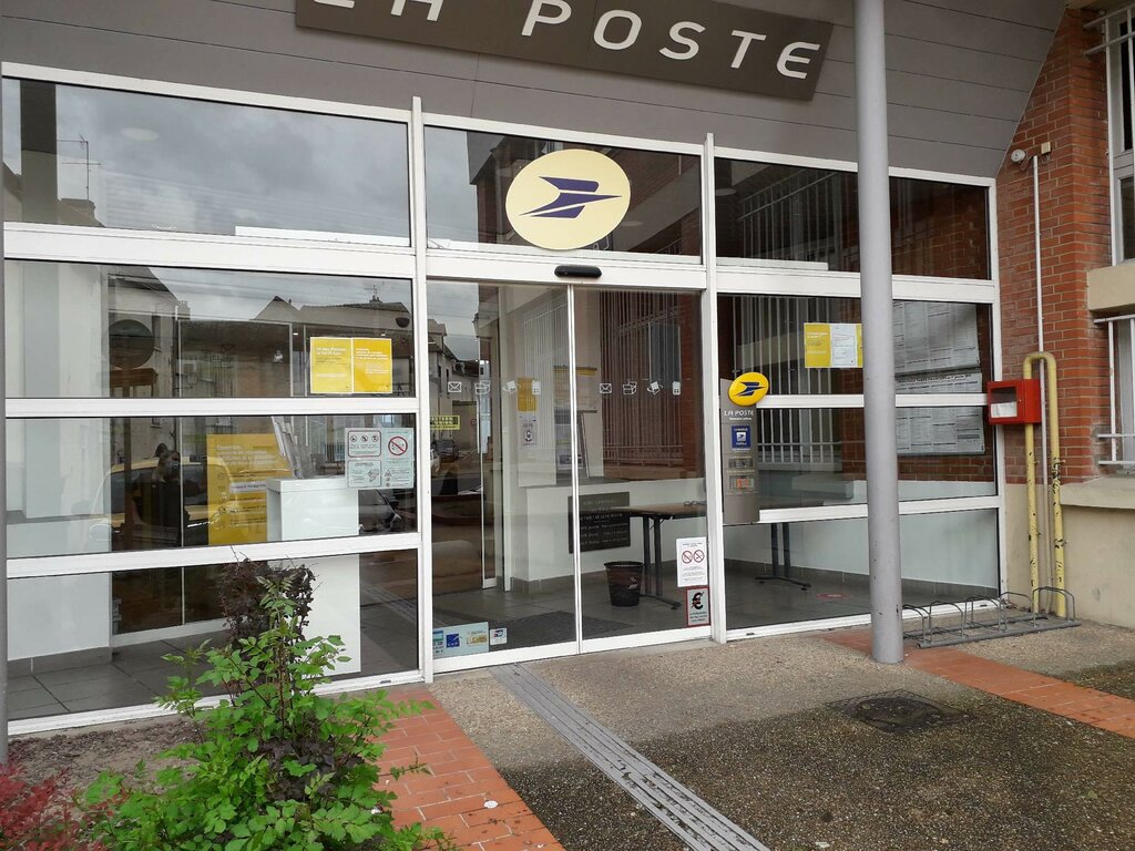 Postahane, ptt La Poste, Romorantin‑Lanthenay, foto