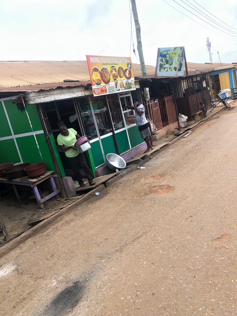 Kantin, yemekhane Mama tess special, Dünya, foto