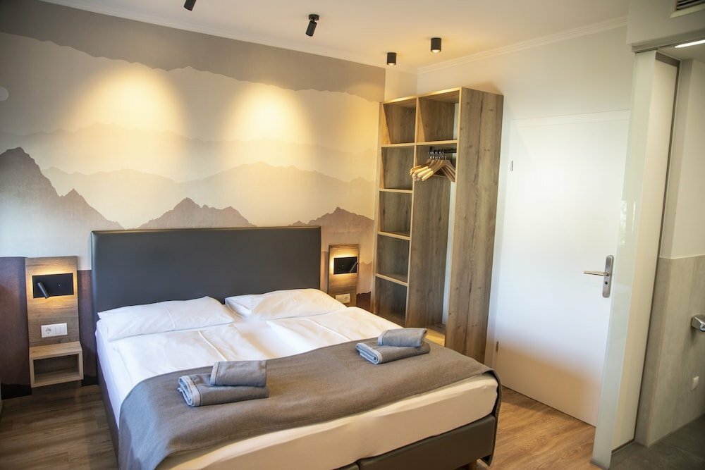 Otel Gasthof Auerhahn, Salzburg, foto