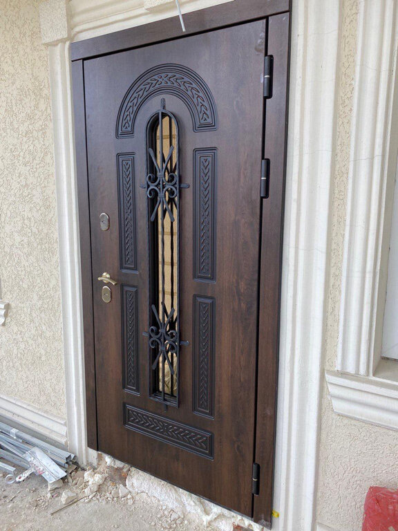 Kapılar RealDoorService, Moskova, foto