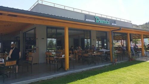 Restoran Köfteci Ramiz, Salihli, foto