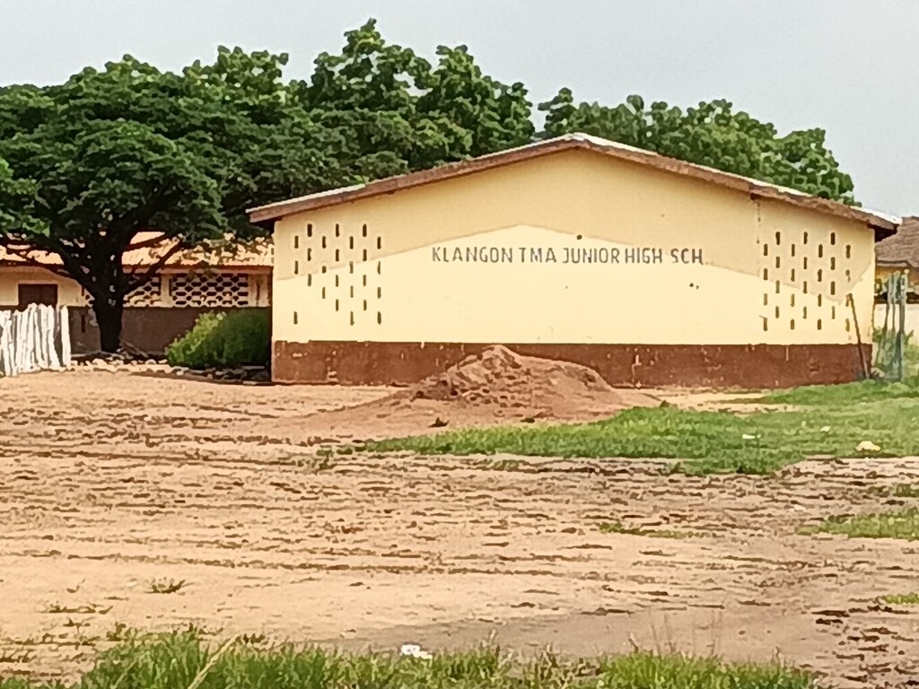 Ortaokul Klagon Tma Junior High, Dünya, foto