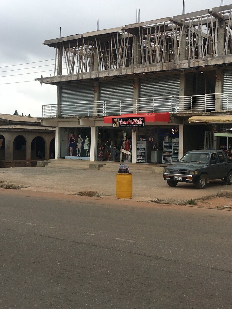 Kozmetik ve parfümeri mağazaları Cosmetic world, Dünya, foto