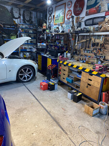 Garage Z (Esherskaya ulitsa No:272, selo Achadara), otomobil servisi  Sukhumi Bölgesi'nden